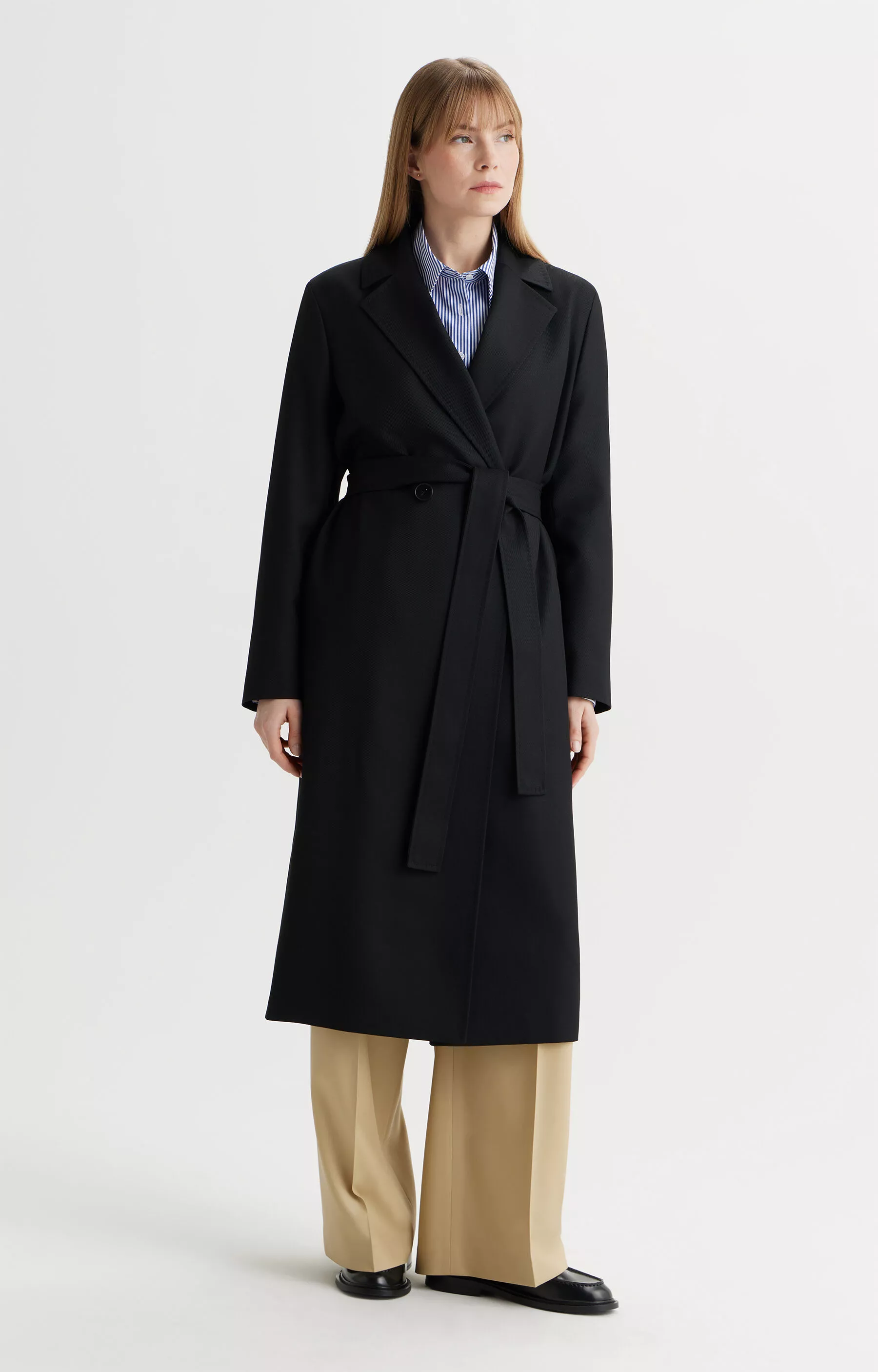 Czarny płaszcz VISTULA | Vistula